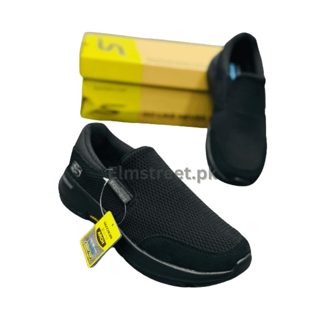 Skechers Triple Black In Pakistan - Premium Quality - Elmstreet.pk